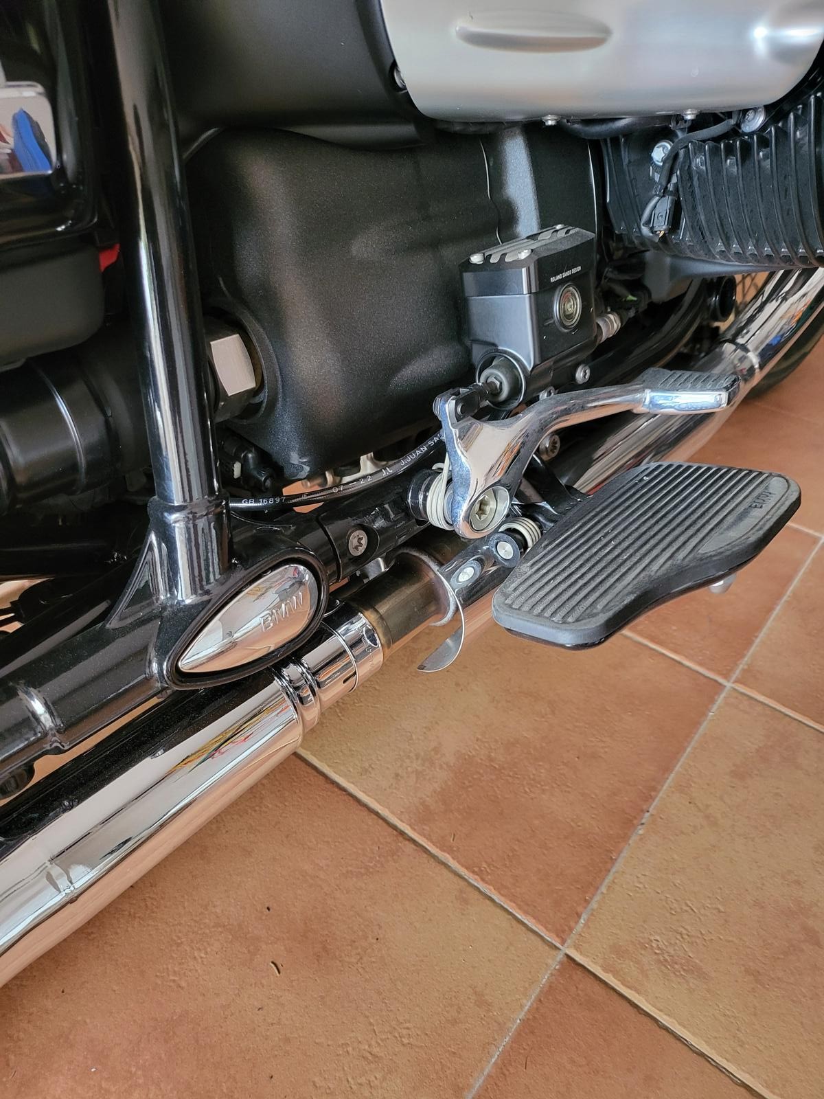 Exhaust SlipOn – BMW R18 repair instructions – maintenance workshop manual